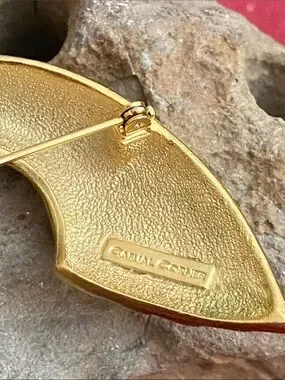 Vintage | Jewelry | Vintage Casual Corner Gold Tone Curved Sculptural ...